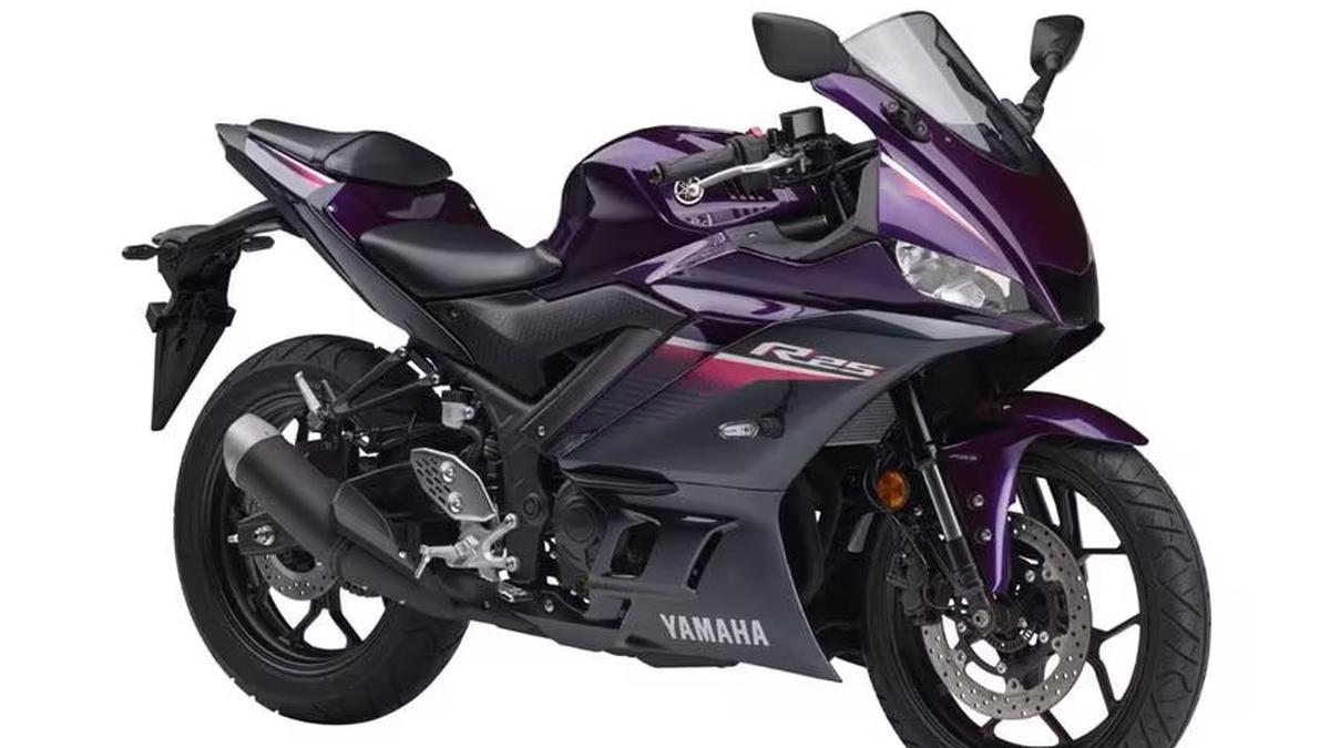 Yamaha R25 Hadir dengan Warna Baru Ungu Metalik, Bawa Kesan Klasik ...