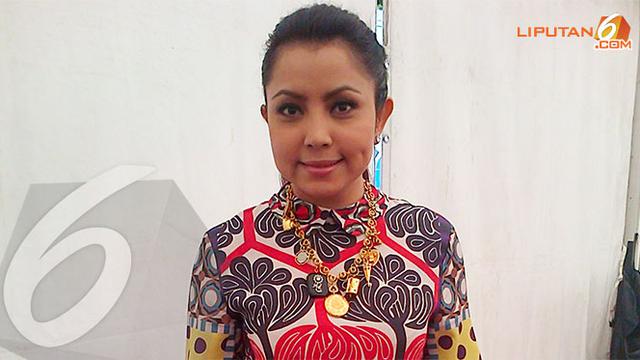 Bawakan Lagu Recycle, Mayangsari Merasa Tertantang - ShowBiz Liputan6.com