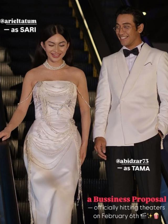 7 Potret Abidzar Al Ghifari di Gala Premiere A Business Proposal, Tuai ...