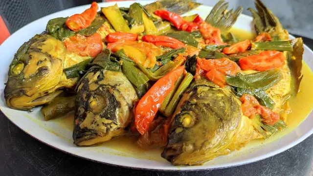 6 Resep Pindang Ikan Mas khas Nusantara, Gurih dan Kaya Cita Rasa - Hot ...