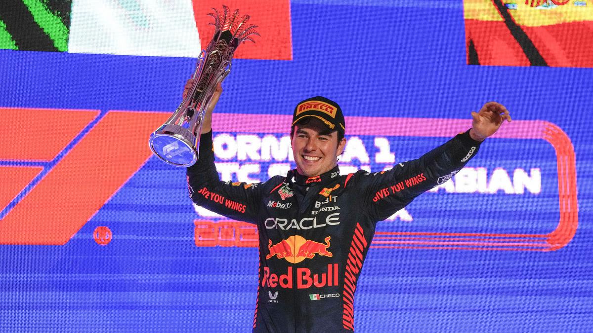 Foto: 5 Kemenangan Sergio Perez di Ajang Balap Formula 1, GP Arab Saudi ...