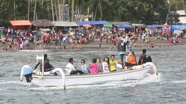 Meriahnya Lebaran Topat Suku Sasak Lombok - Lifestyle Liputan6.com
