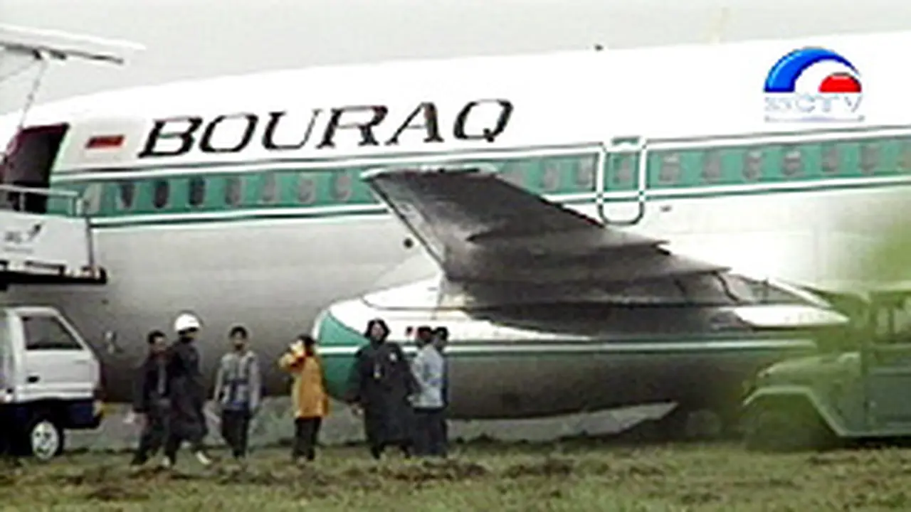 Bouraq Tergelincir di Bandara Hasanuddin - News Liputan6.com