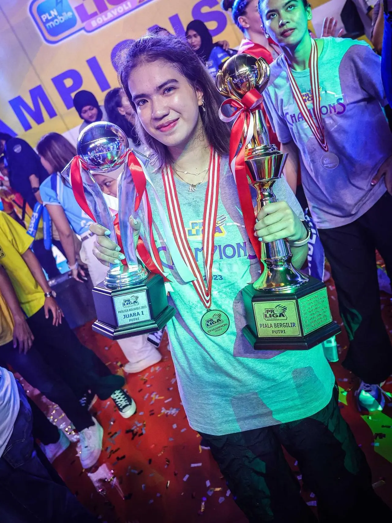 10 Potret Shella Bernadetha, Atlet Cantik Pengganti Mikha Tambayong di ...