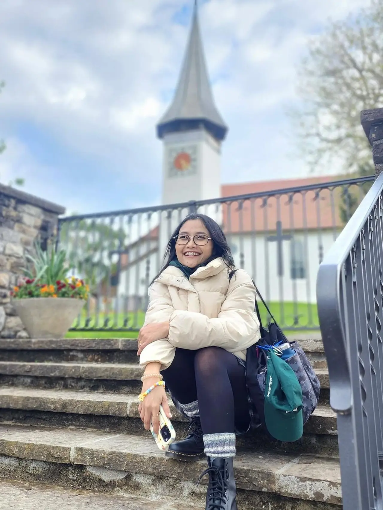 Riyuka Bunga Diduga Sindir Suami Selingkuh Lewat Lagu, Singgung Aksi ...