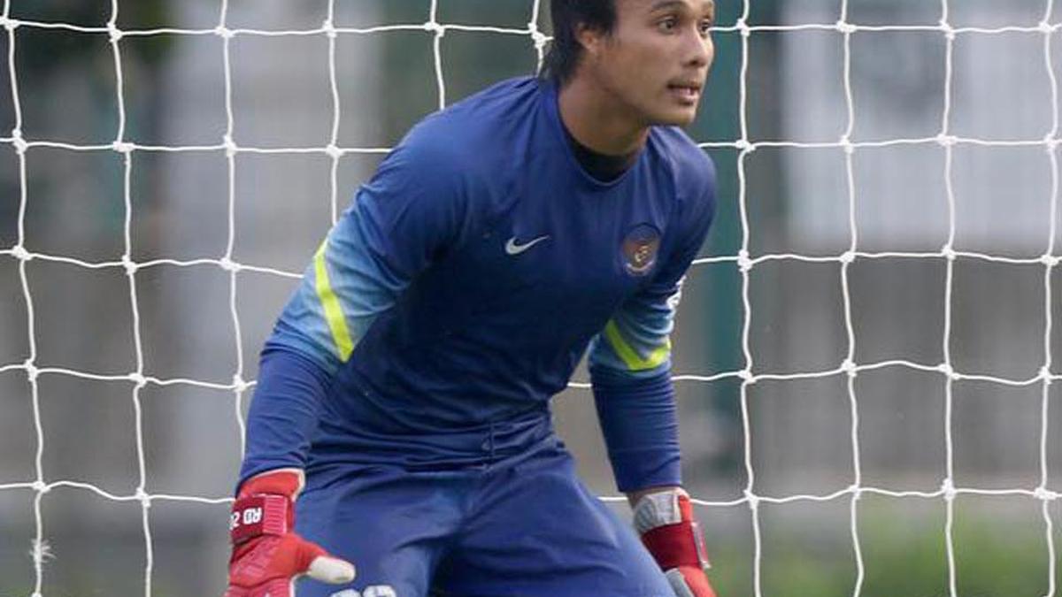 Kiper Madura United Segera Gabung TC Timnas Indonesia - Indonesia Bola.com