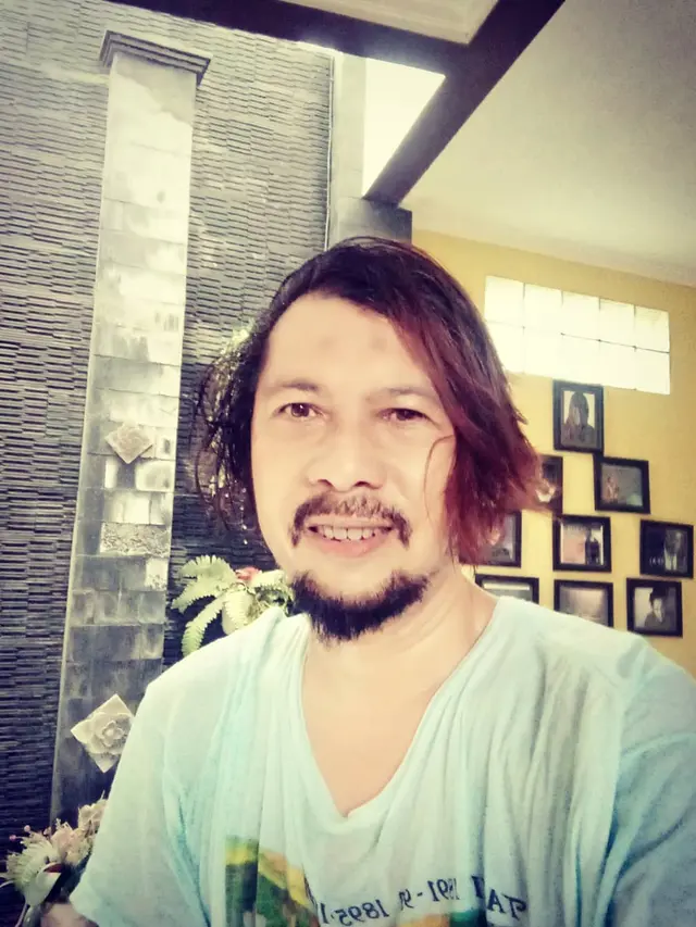 Arry Syaff Vokalis Band Cockpit Meninggal Dunia, Diduga Akibat GERD ...