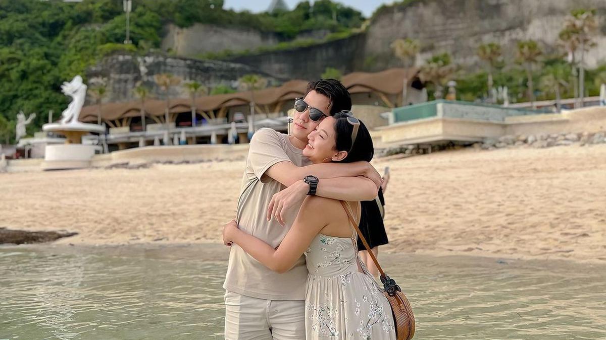 9 Potret Bulan Madu Glenca Chysara dan Rendi Jhon, Romantis Banget