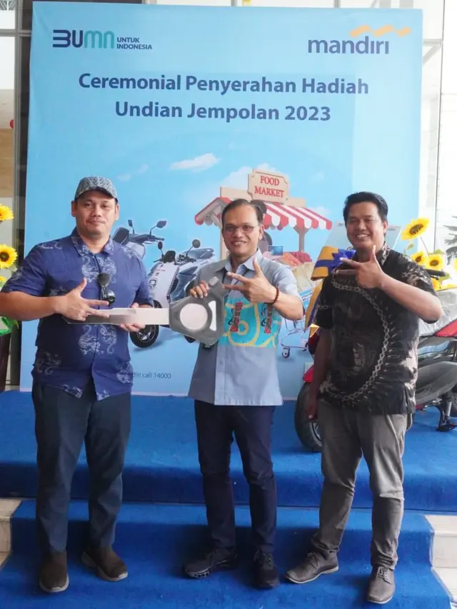 Bank Mandiri Tebar Hadiah Spesial Bagi Nasabah Mikro Lewat Program ...