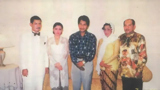 6 Potret Lawas Mayangsari Dinikahi Bambang Trihatmodjo, Nostalgia - Hot Liputan6.com