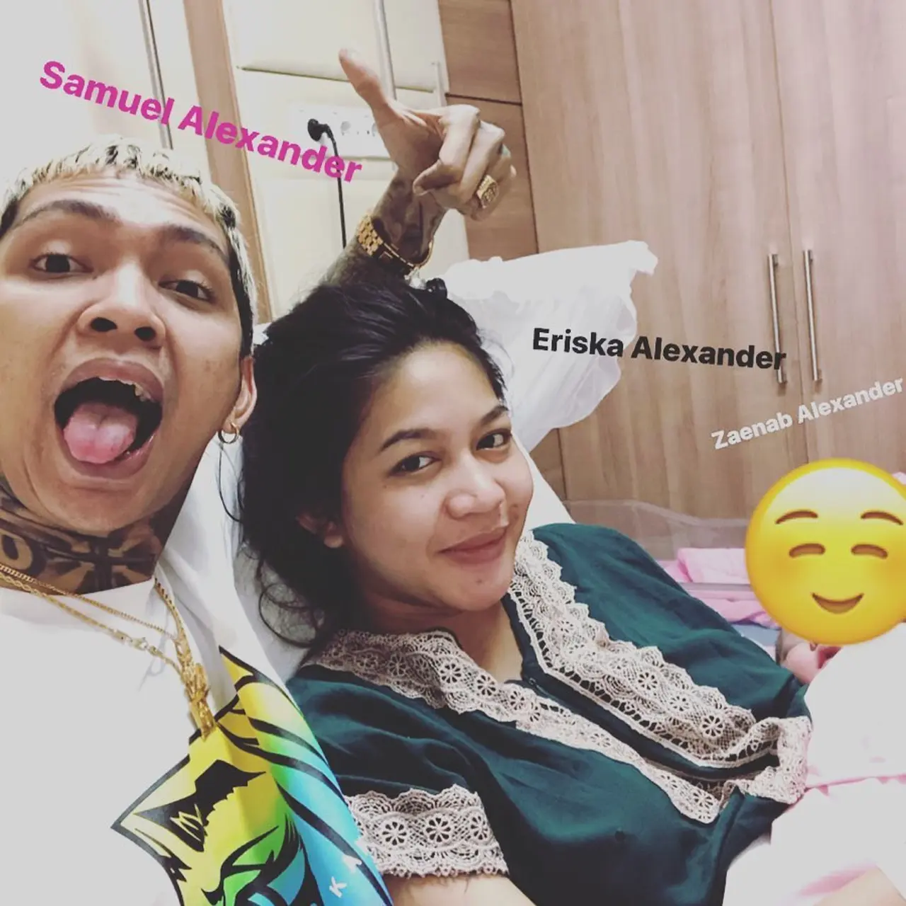 6 Potret Young Lex dan Istri Asuh Baby Zaenab, Keluarga Bahagia - Hot ...