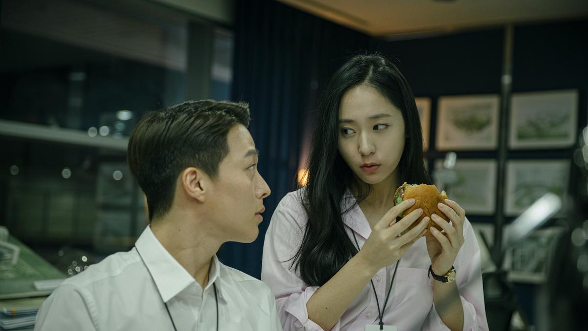 5 Drama Korea Dengan Kisah Cinta Di Kantor Yang Mendebarkan