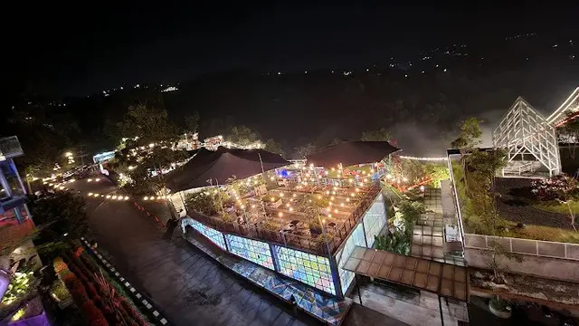 15 Wisata Malam Bandung yang Cocok untuk Nongkrong di 2026, Tawarkan ...