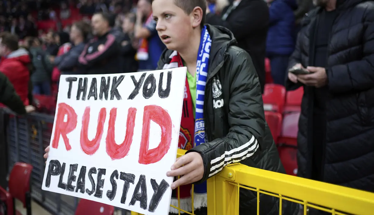 Foto: Ruud van Nistelrooy Selesaikan Tugas dengan Catatan Menawan ...