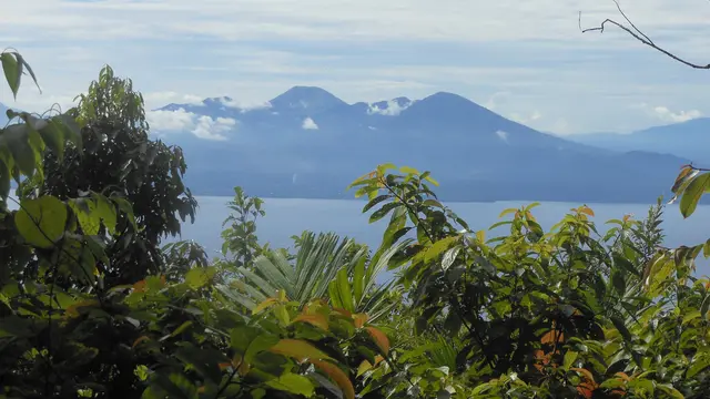 6 Fakta Menarik Gunung Manado Tua di Sulawesi Utara, Tak Kalah Indah ...