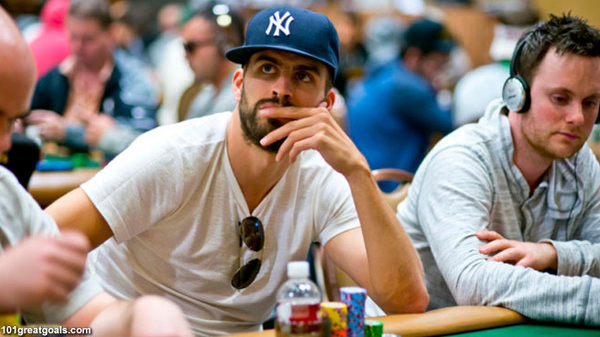 Gerard Pique Unjuk Kebolehan Main Poker di Las Vegas - Bola Liputan6.com