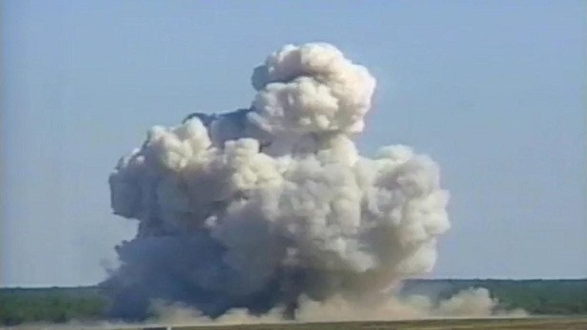 'Mother of All Bombs' Milik AS Membunuh 94 Militan ISIS - Global ...