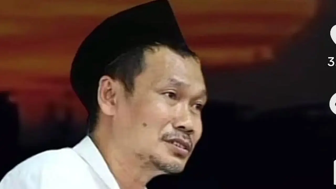 Mencium Istri saat Puasa Ramadhan Apa Membatalkan? Simak Kata Gus Baha