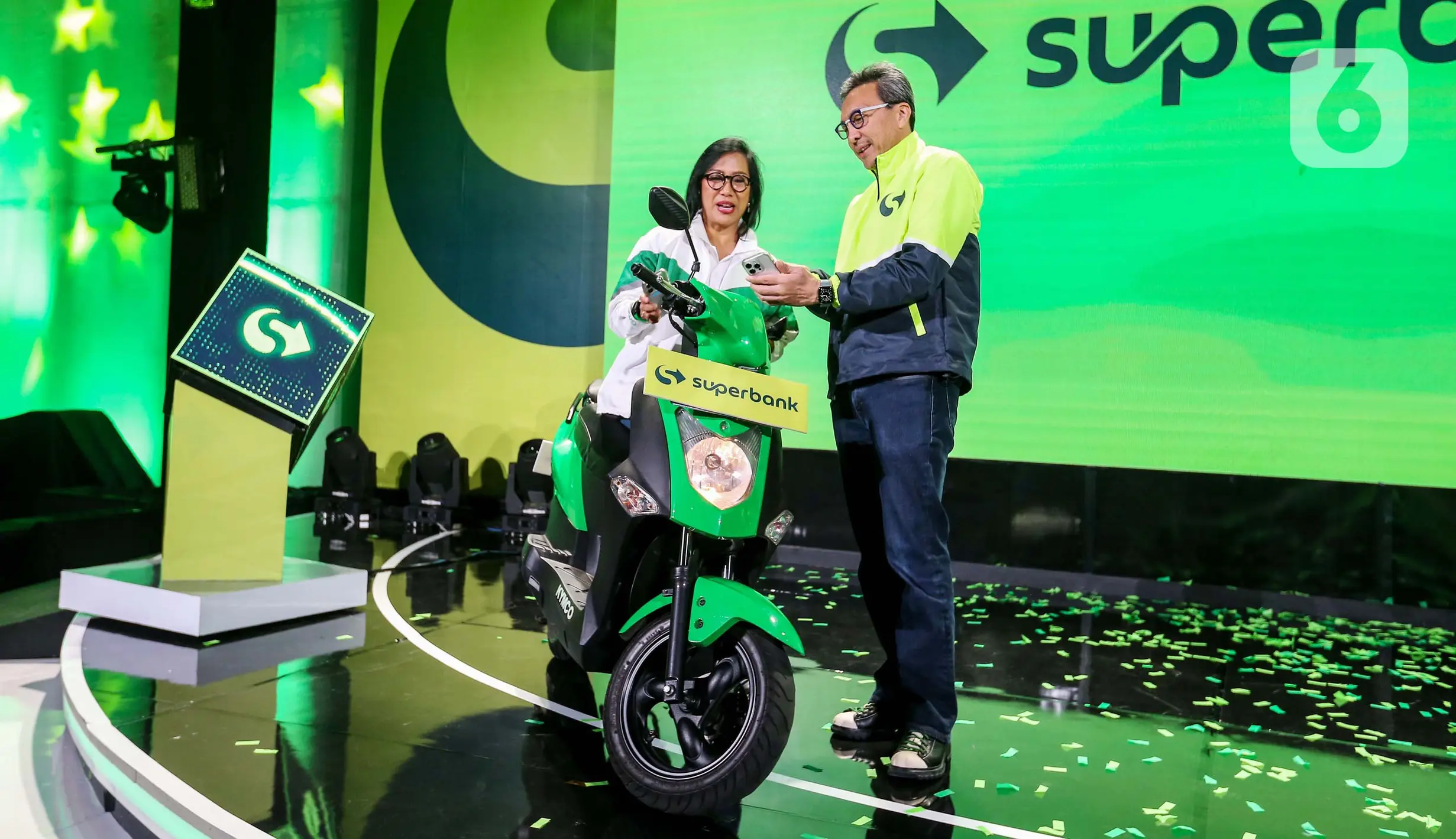 Layanan Perbankan Superbank di Aplikasi Grab Resmi Diluncurkan - Foto ...