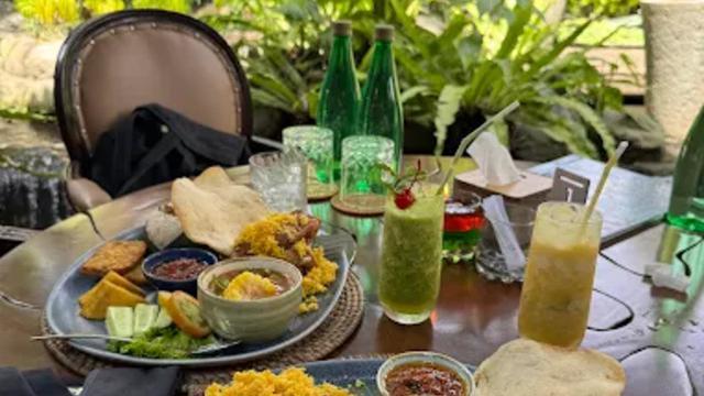 25 Rekomendasi Tempat Makan Enak di BSD Tangsel di 2025, Tak Perlu ...