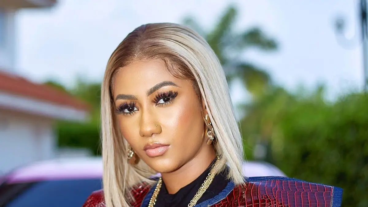 Berita Mona Faiz Montrage Hari Ini - Kabar Terbaru Terkini | Liputan6.com