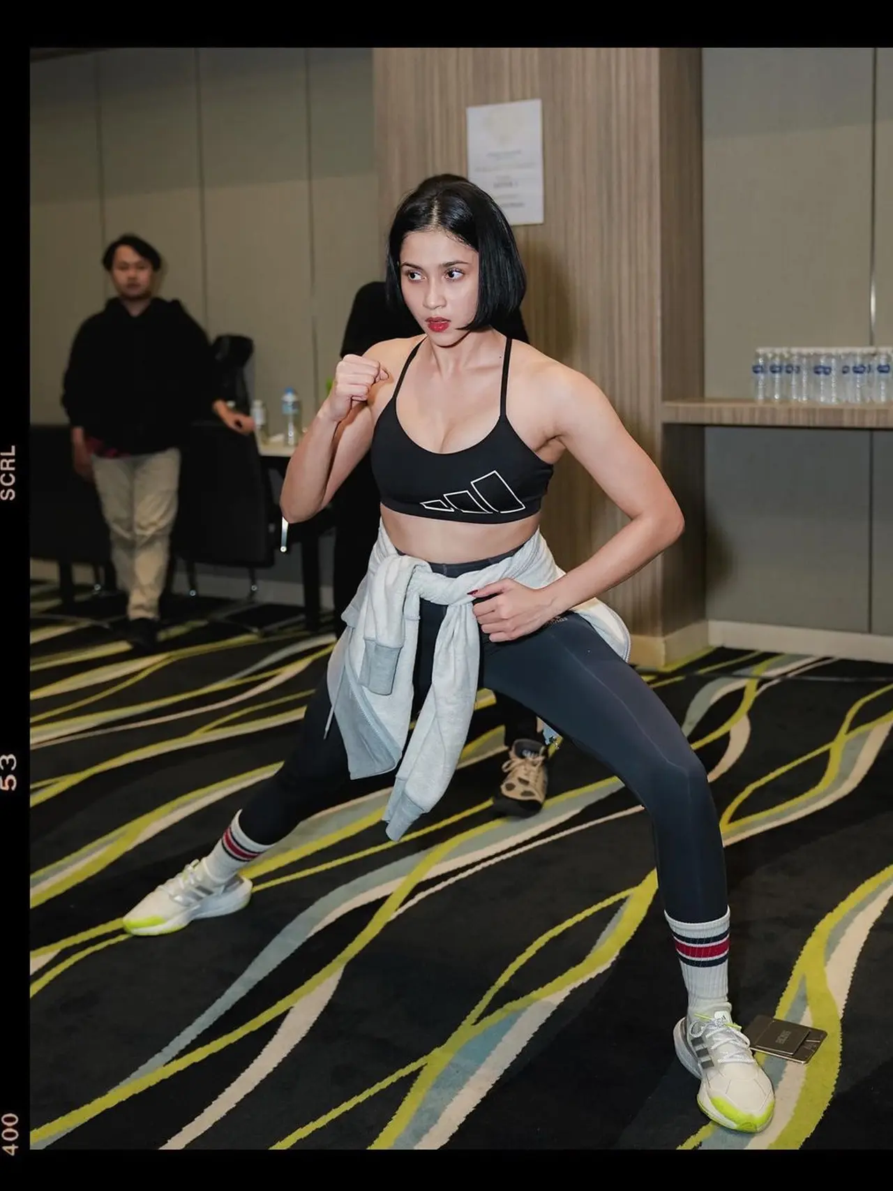 10 Potret Aghniny Haque Saat Tampil Sporty