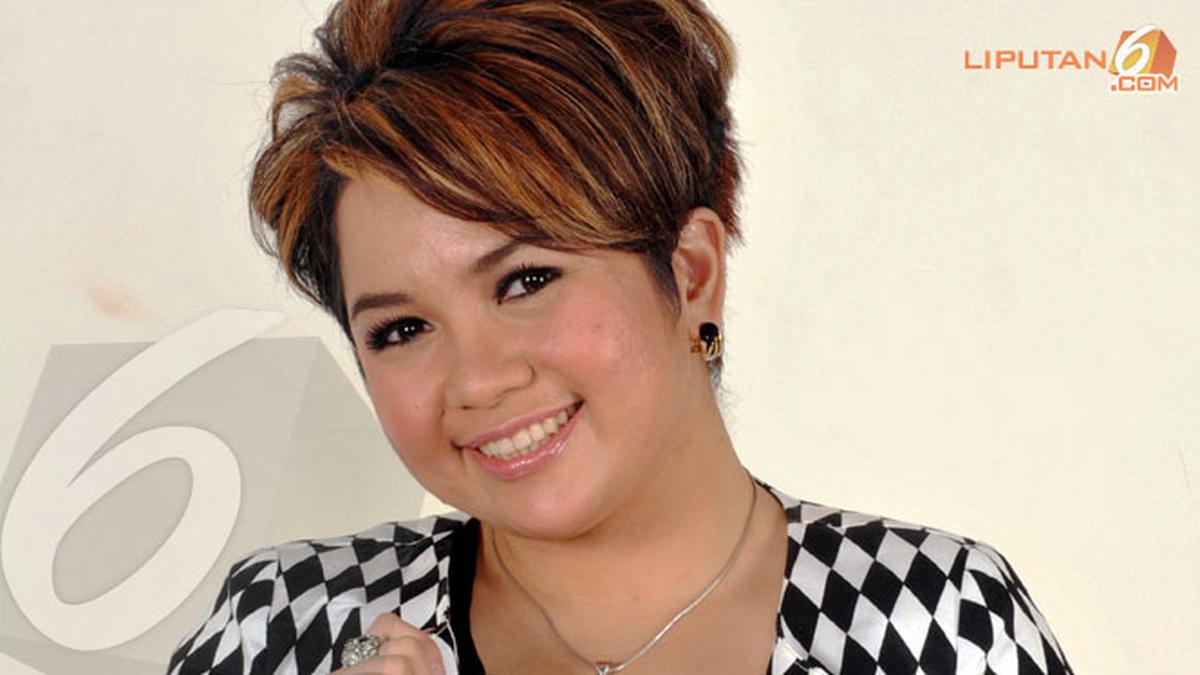 Job Nyanyi Joy Tobing Makin Banyak Sejak Menjanda - ShowBiz Liputan6.com