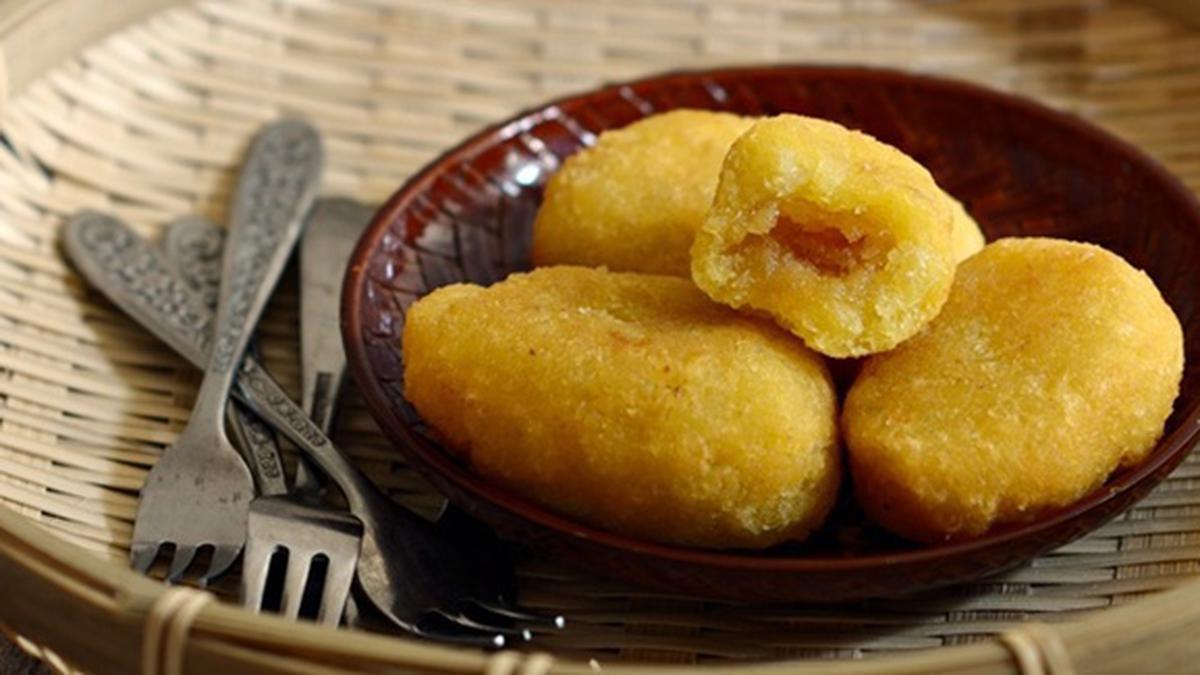 Resep Jemblem Isi Gula Merah Lezat dan Super Empuk