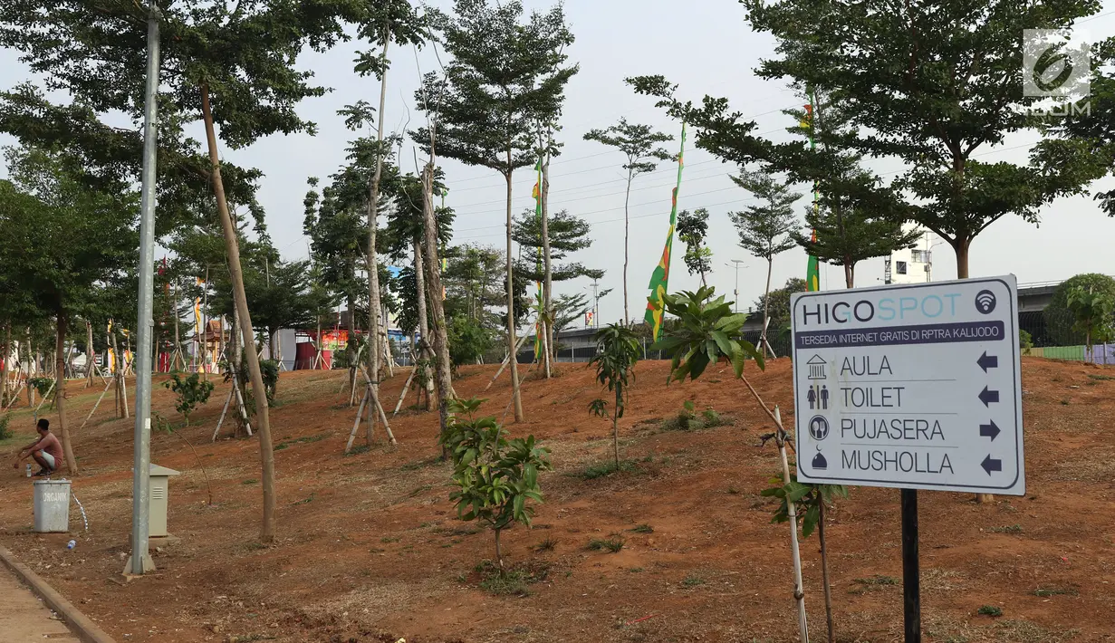 FOTO: Melihat Kondisi Terkini RTH/RPTRA Kalijodo - Foto Liputan6.com