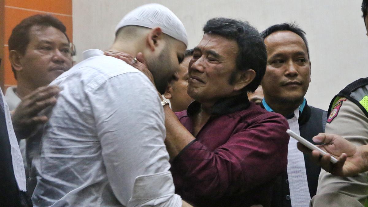 Ridho Rhoma Kembali Dibui - ShowBiz Liputan6.com