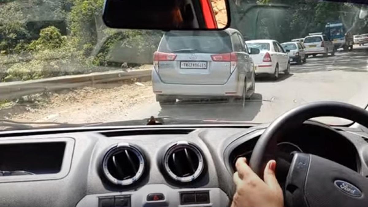 Mudik Pakai Mobil Matic Macet di Tanjakan, Pakai Gigi Apa? - Mobil ...