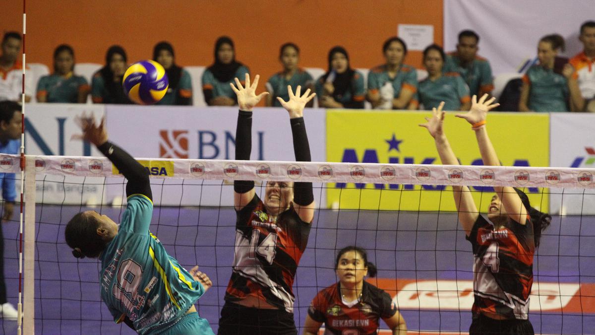 Proliga: Putri Jakarta Elektrik 'Setrum' Bekasi BVN - Bola Liputan6.com