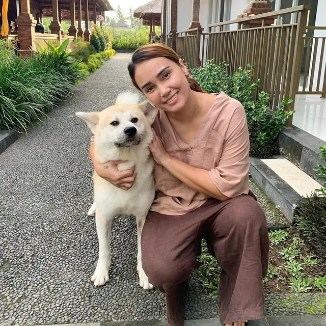 Kondisi Terkini Feby Febiola Setelah Jalani Kemoterapi - ShowBiz ...