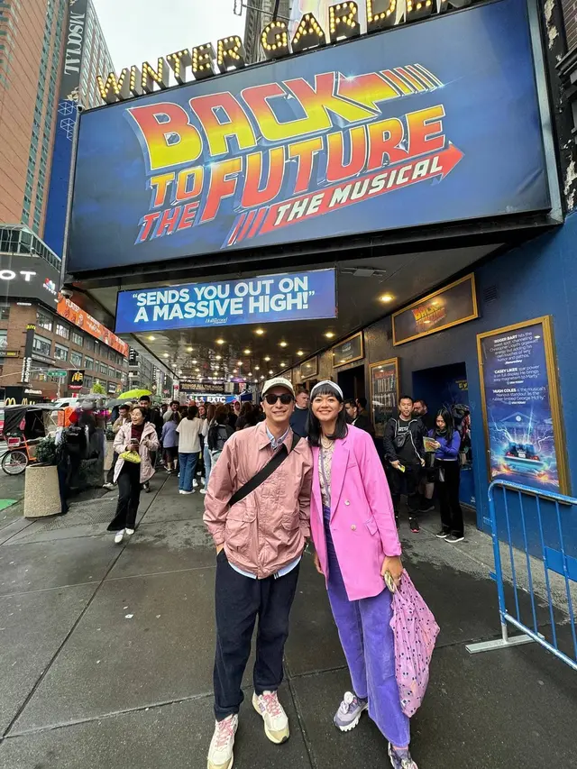 Potret Kenes Andari dan Wingky Wiryawan Liburan di Amerika Serikat ...