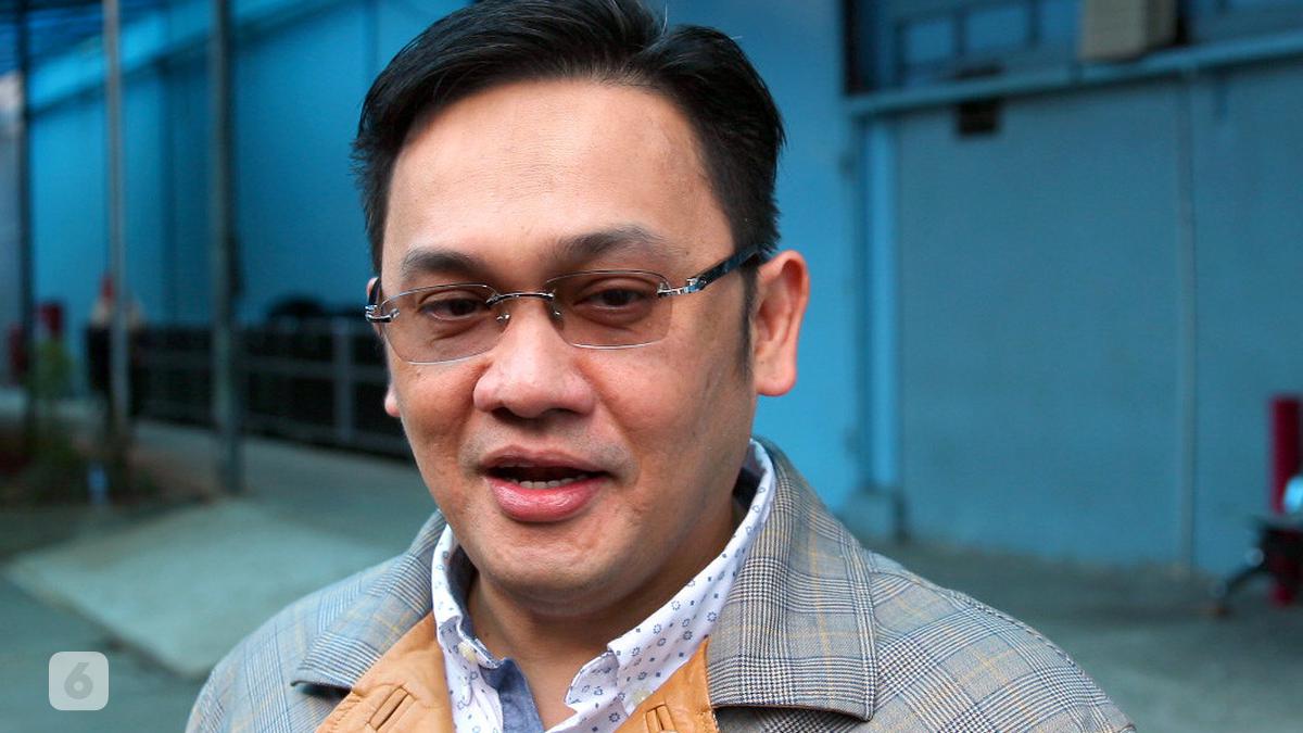 Politikus Gerindra Minta Farhat Abbas Belajar Agama
