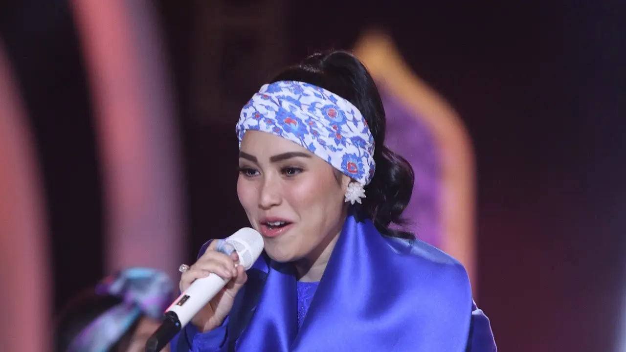 Dikabarkan Punya Pacar Dokter, Begini Reaksi Ayu Ting Ting - ShowBiz ...