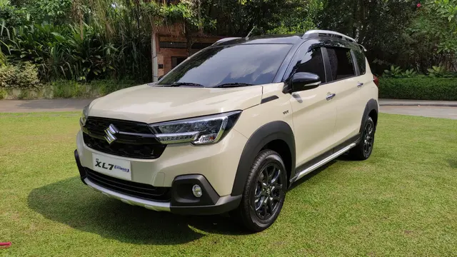 Daftar Harga dan Skema Cicilan Suzuki XL7 Terbaru - Otomotif Liputan6.com