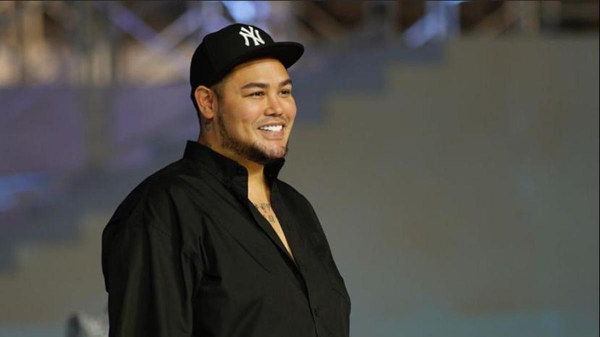 Ivan Gunawan Kenalkan 12 Koleksi Baru di Jakarta Muslim Fashion Week ...