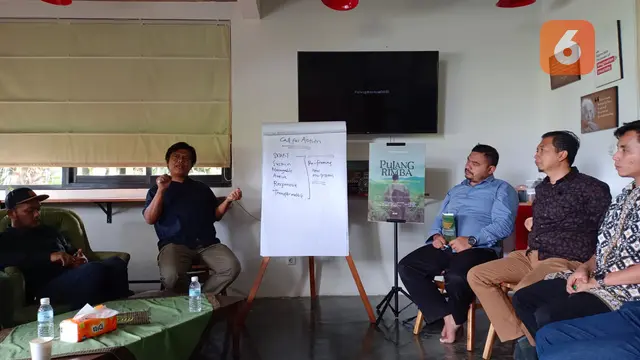 Pulang Rimba, Kisah Heroik Warga Suku Anak Dalam Bersekolah Hingga Kuliah - Regional Liputan6.com