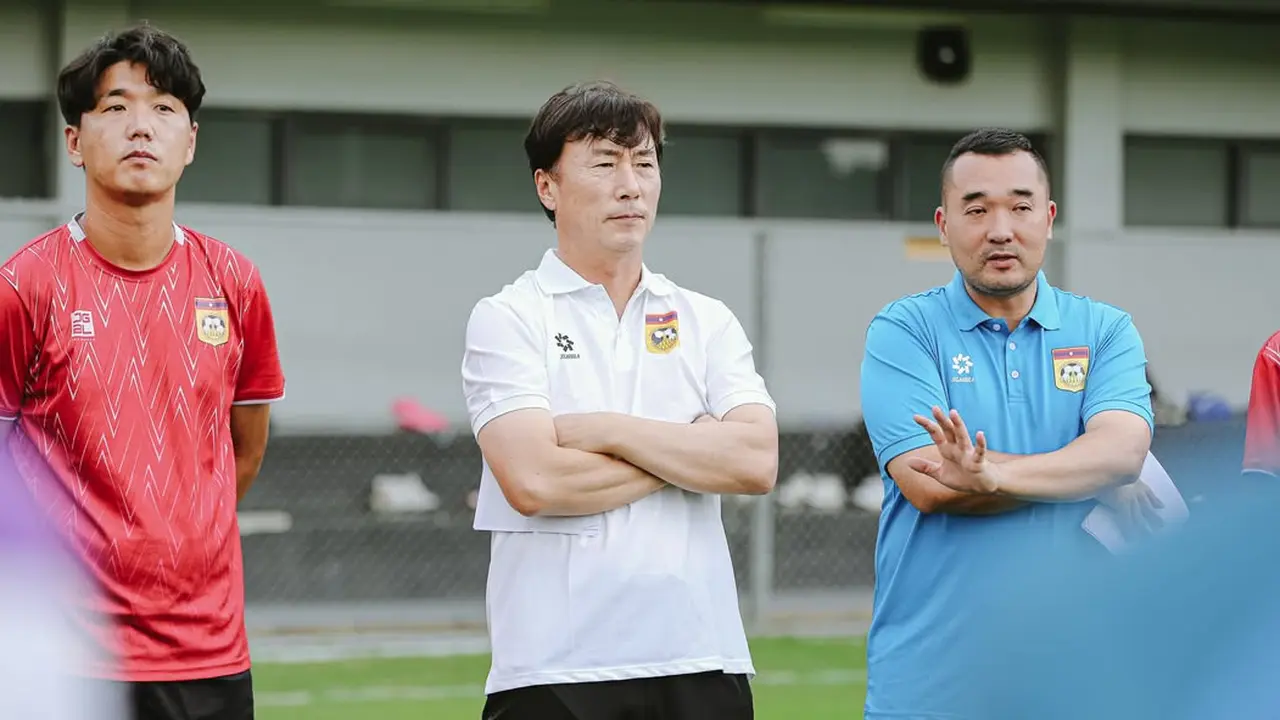 Pelatih Laos Asal Korsel Sebut Timnas Indonesia U-23 Sekarang Lebih Lemah Ketimbang Era Shin Tae ...