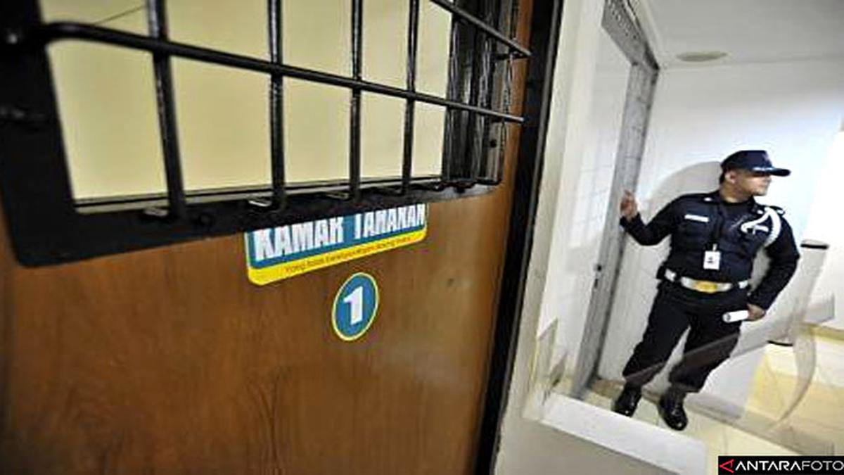 KPK Izinkan Tahanan Tunaikan Shalat Idul Adha - News Liputan6.com