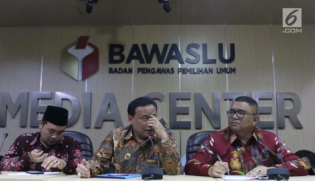 FOTO: H-1 Pemilu 2019, Bawaslu Temukan Sejumlah Pelanggaran - Foto ...
