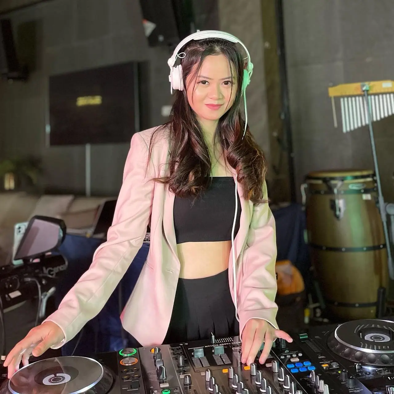 Jarang Tersorot, Ini 6 Potret Kirei Candy Adik Dinar Candy yang Cantik ...