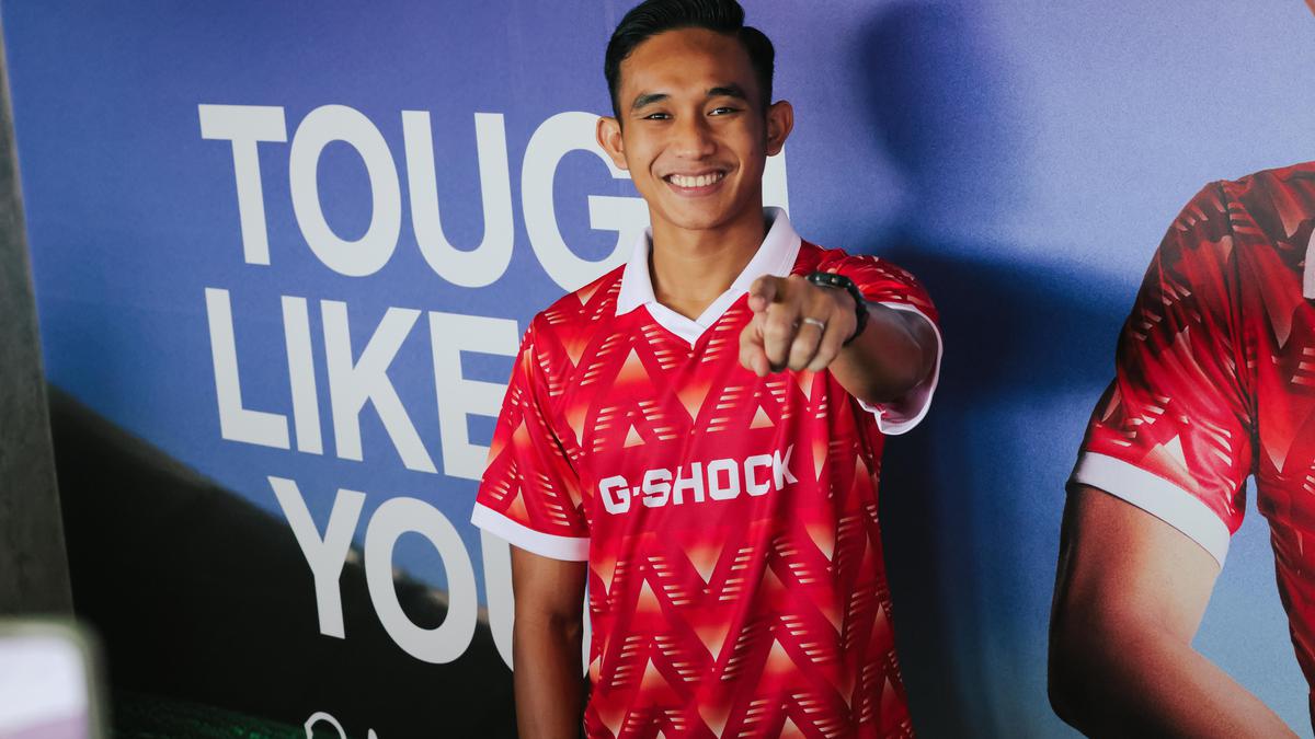 Potret Pesepak Bola Rizky Ridho Jadi Brand Ambassador G-SHOCK Terbaru ...