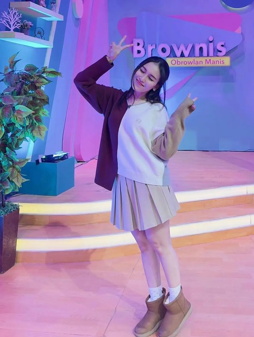 8 Potret Ayu Ting Ting Tampil Kekinian Bak ABG, Setia dengan Korean Style