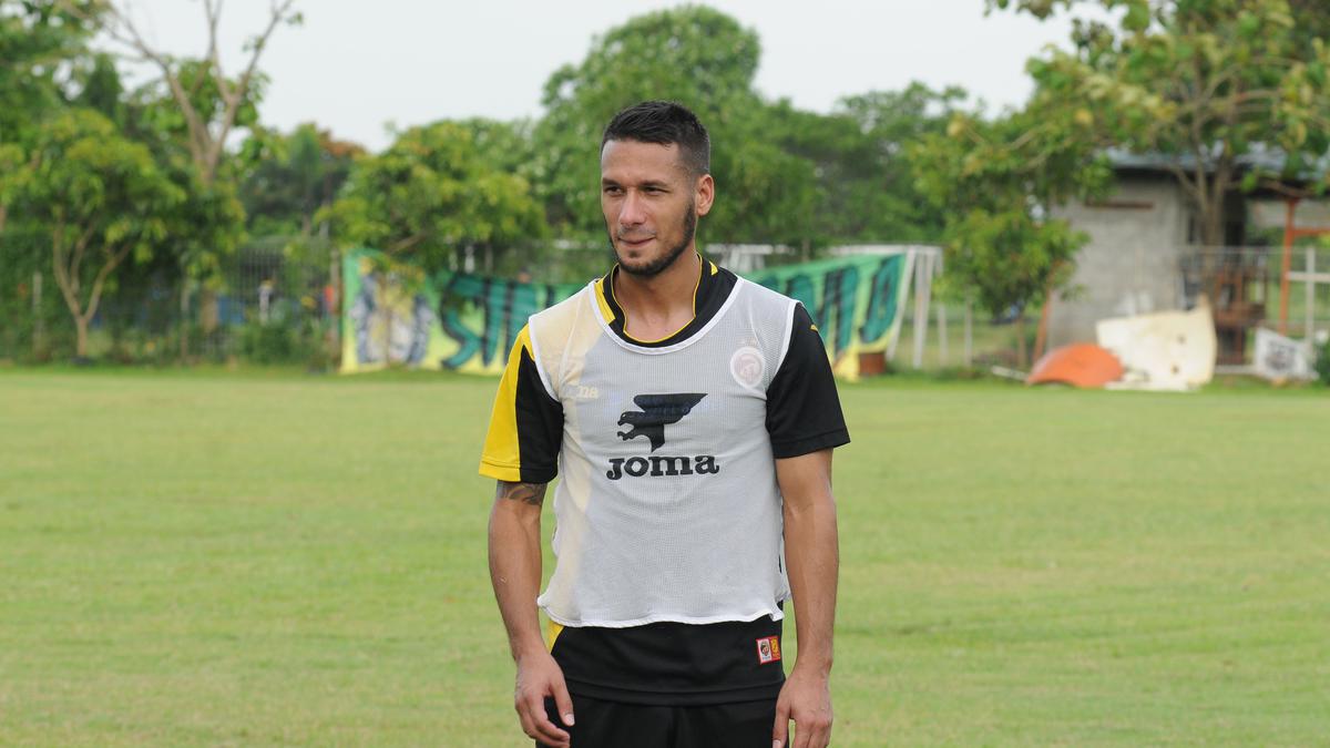 Raphael Maitimo Merapat ke PSGC Ciamis?