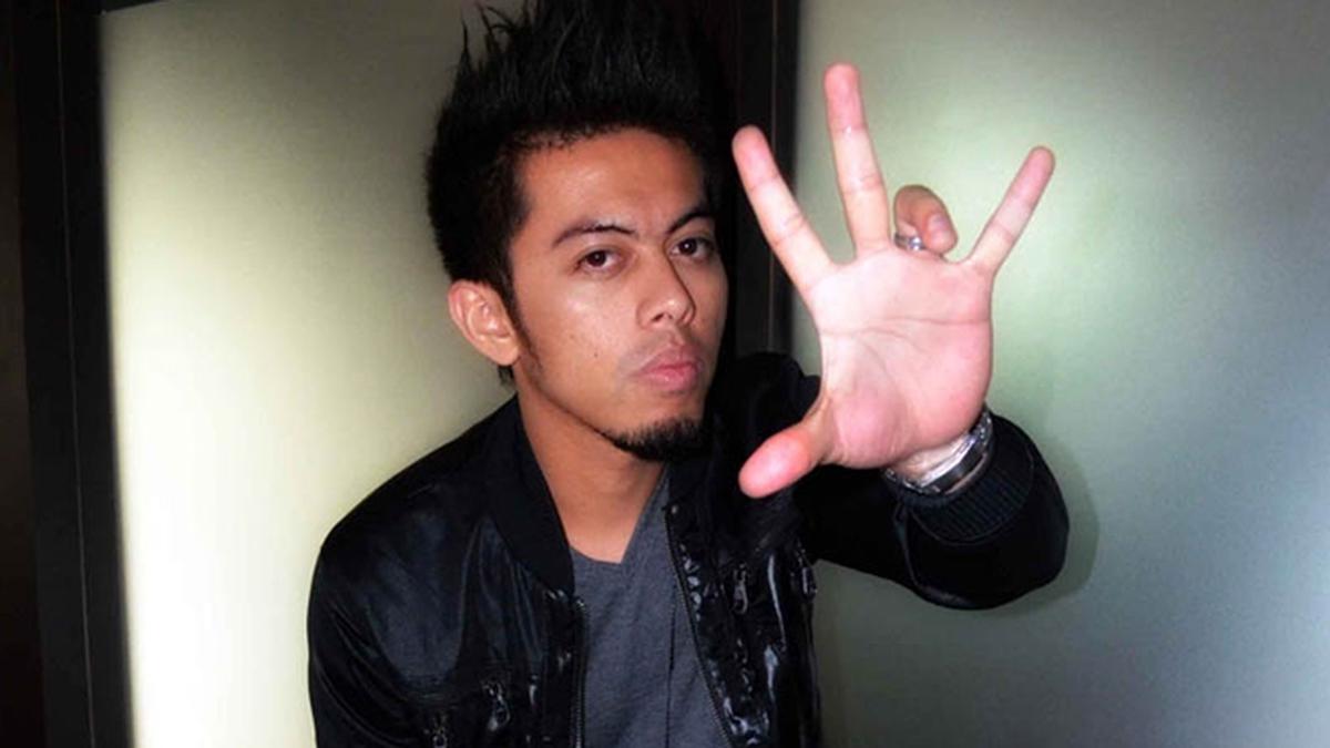 Dygo Drive Produseri Band yang Salah Satu Personelnya Monyet - ShowBiz ...