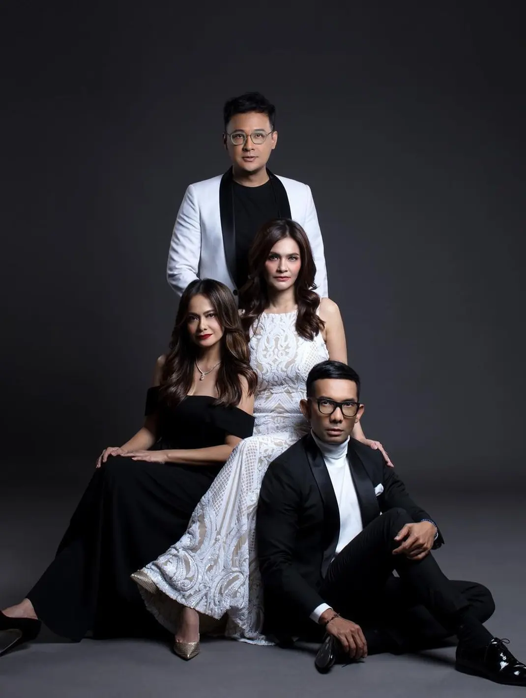 6 Potret Gaya Kompaknya Bestie Ersa Mayori dan Cut Tari yang Sering Dibilang Kembar Saking ...