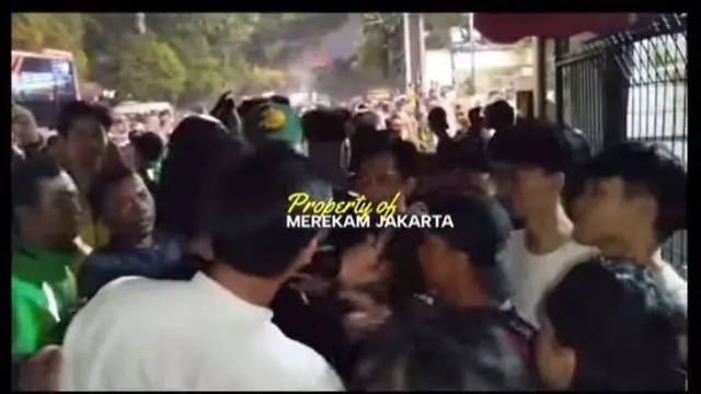 Konten Kreator Nyaris Dihakimi Massa Saat Bikin Video Cegat Kendaraan Lawan Arah, Warganet ...