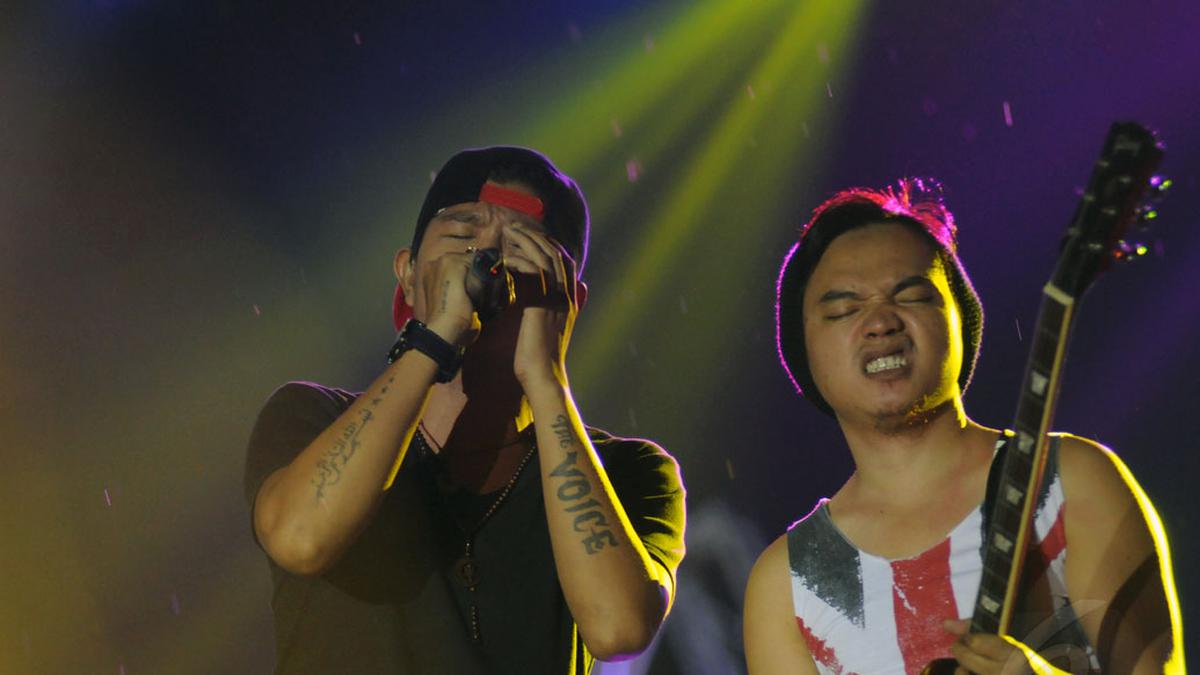 6 Band Ini Melempem Setelah Ditinggal Vokalisnya (Bagian 2) - ShowBiz ...